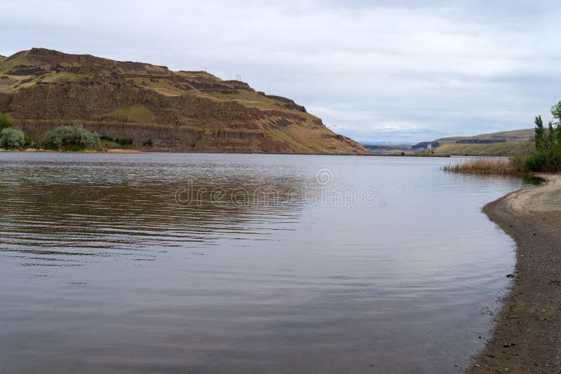 Palouse River Falls stock photo. Image of rugged, waterfalls - 54260840