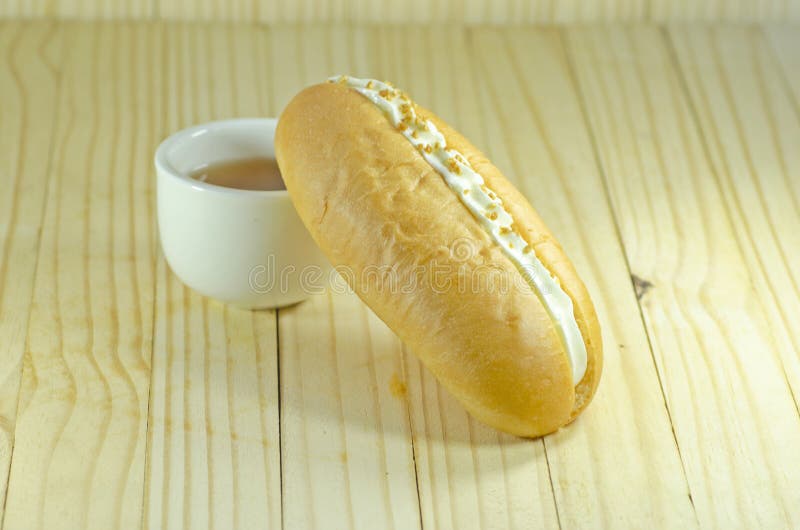 Pan Crema-llenado imagen de archivo. Imagen de llenado - 56467893