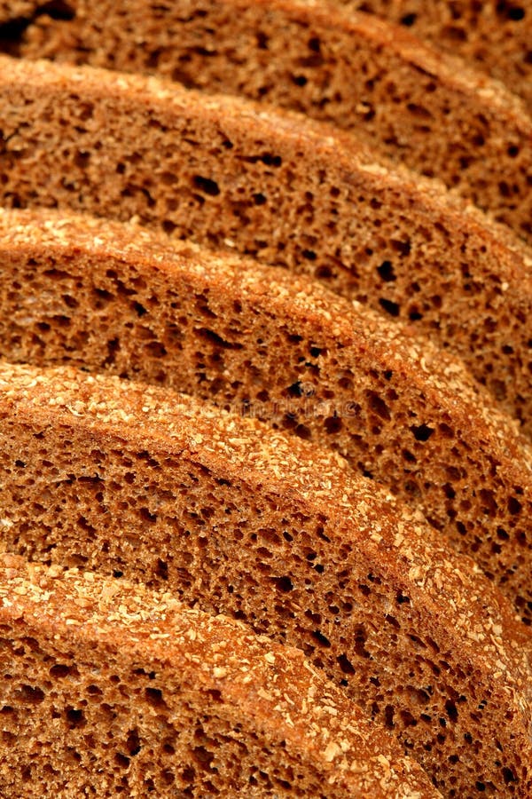 Pan de Rye rebanado foto de archivo. Imagen de comer, sano - 3427284