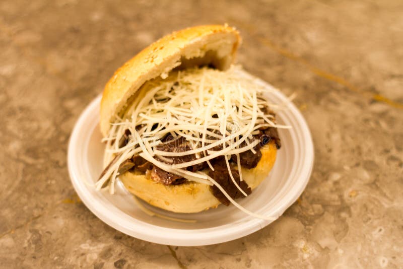 Bazo Fotos De Stock - Descarga 1,118 Fotos Libres de Derechos