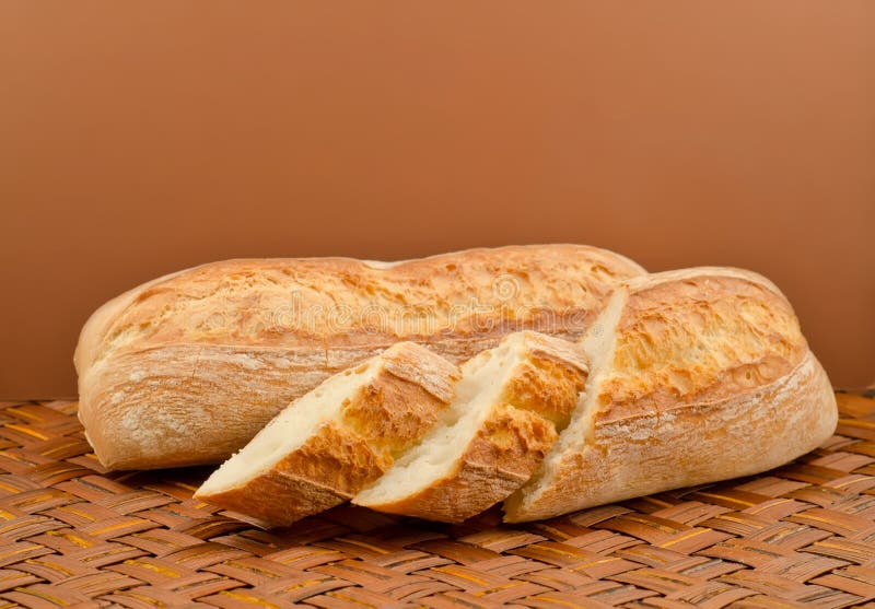 Pan del Baguette imagen de archivo. Imagen de pedazo - 26677173