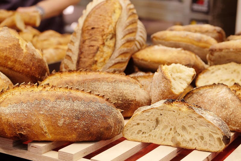Pan fresco foto de archivo. Imagen de fresco - 53438684