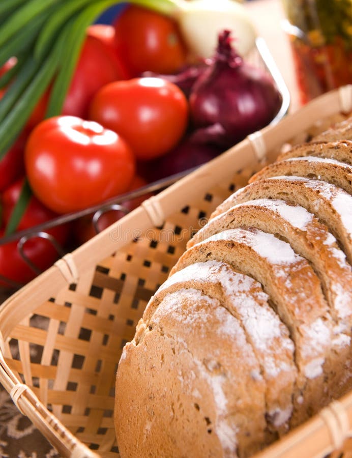 Pan fresco foto de archivo. Imagen de corteza, cena, desayuno - 7490942