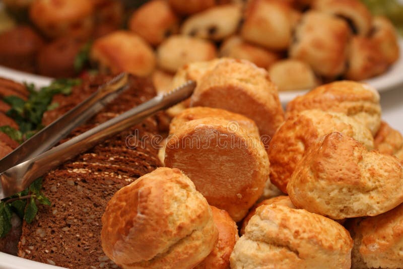 Pan fresco servido imagen de archivo. Imagen de cara, alimento - 1124969