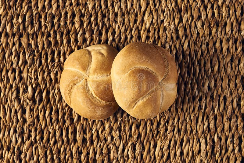 Pan Hecho a Mano Con Galleta Foto de archivo - Imagen de tradicional ...