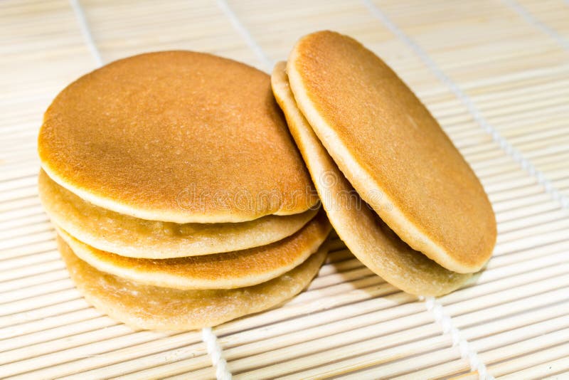 Casa coreana tradicional foto de archivo. Imagen de tradicional - 32076480