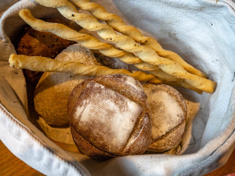 Pan Y Grissini Grissini Italiano. Bocado Sabroso Foto de archivo ...