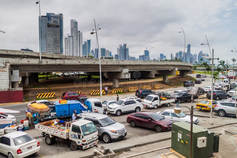 PANAMA CITY, PANAMA - MAY 27, 2016: Road in the Cente of Panama Cit ...