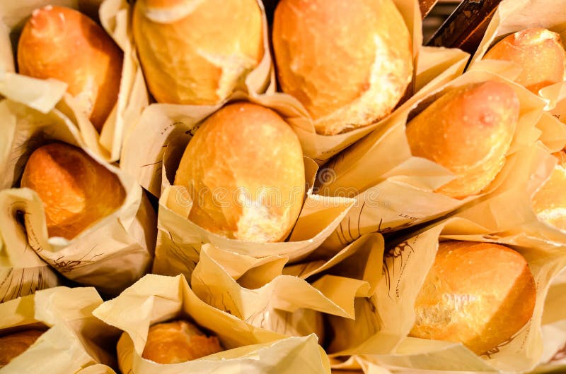 Pancada na padaria foto de stock. Imagem de vitrine - 254308308