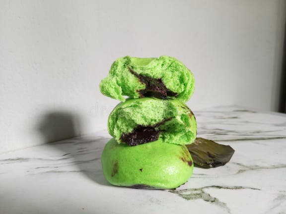 Pandan Buns Filled with Chocolate Stock Photo - Image of pandan, buns ...