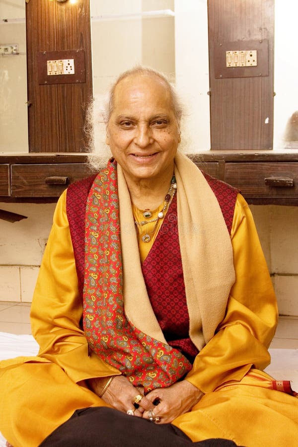 0+ Guru padma Free Stock Photos - StockFreeImages