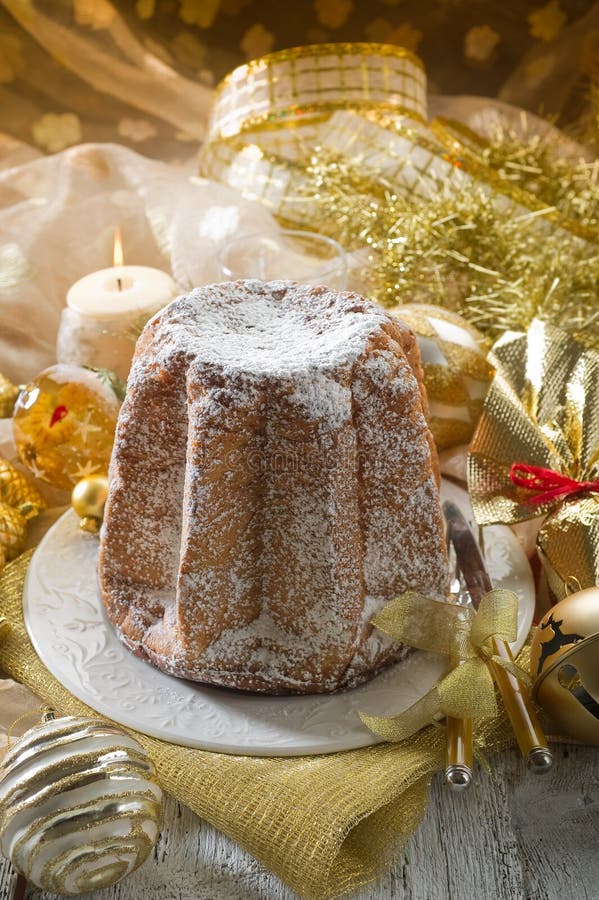 Pandoro Traditional Italian Stock Image - Image of ribbon, pandoro ...