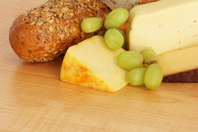 Pane e formaggio fotografia stock. Immagine di baguette - 7558842