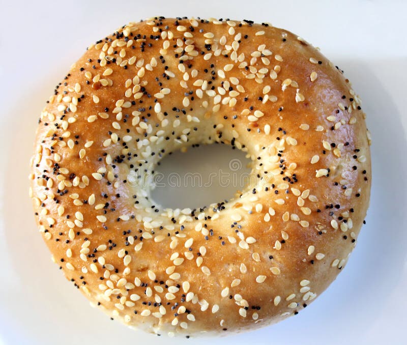 Panecillo integral imagen de archivo. Imagen de gérmenes - 20374319