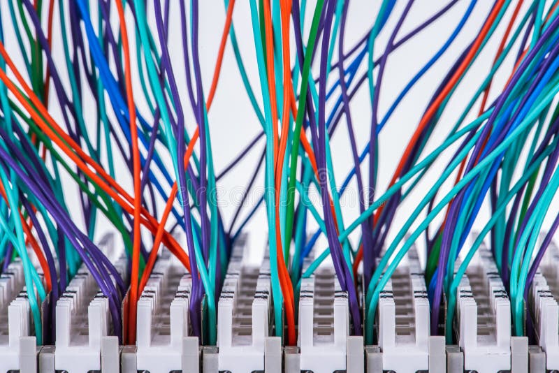 Panel De Control De Telecomunicaciones Con Cables Foto de archivo ...
