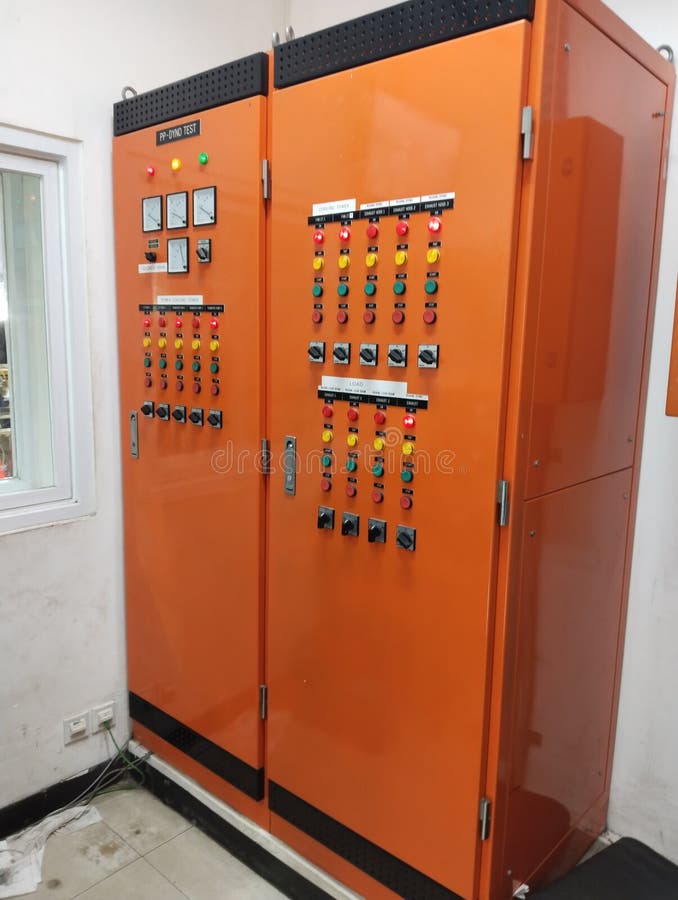 Panel Dynotest Test Warna Orange Stock Image - Image of panel, warna ...