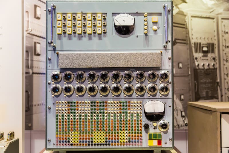 Smith and corona usa mechanical calculating machine - fivefery