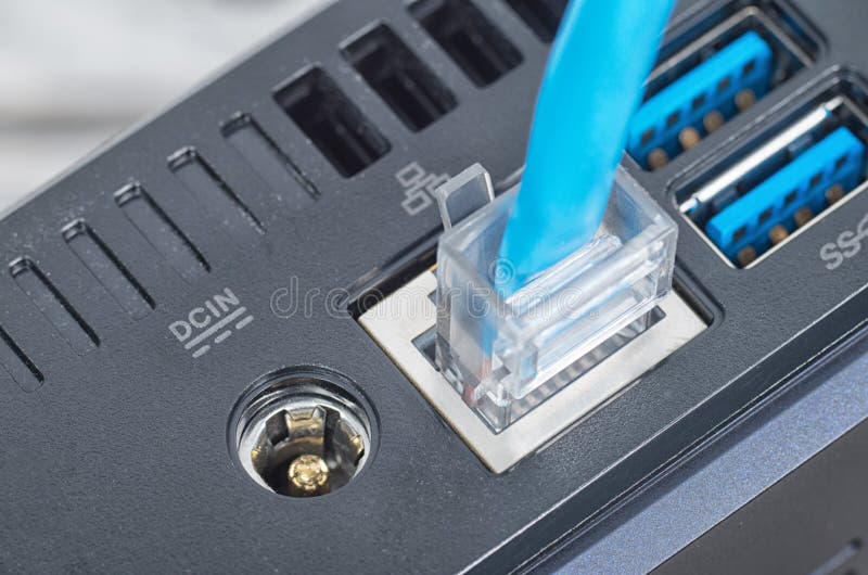 Panel Trasero Del Ordenador Micro Imagen de archivo - Imagen de micro ...