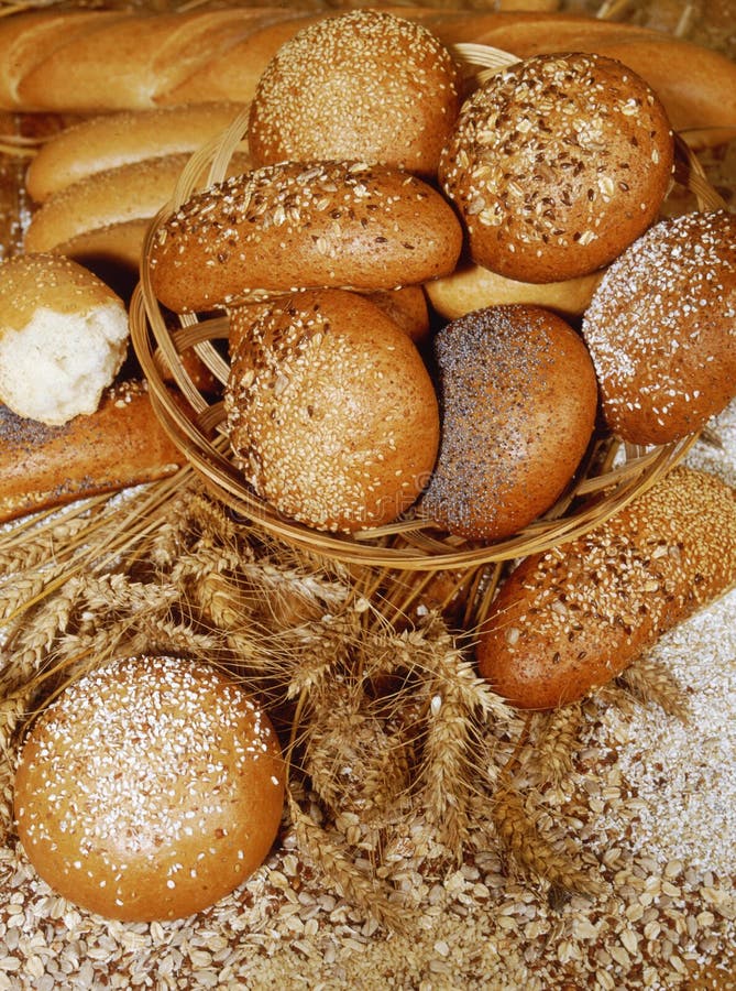 Panes Del Pan Cocido Al Horno Imagen de archivo - Imagen de culinario ...