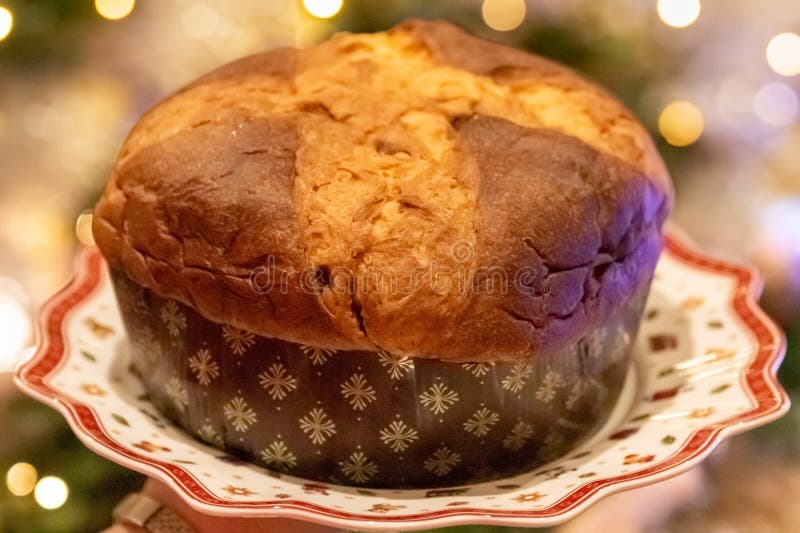 Panettone Cake Made in Italy Stock Image - Image of cook, cake: 300403981