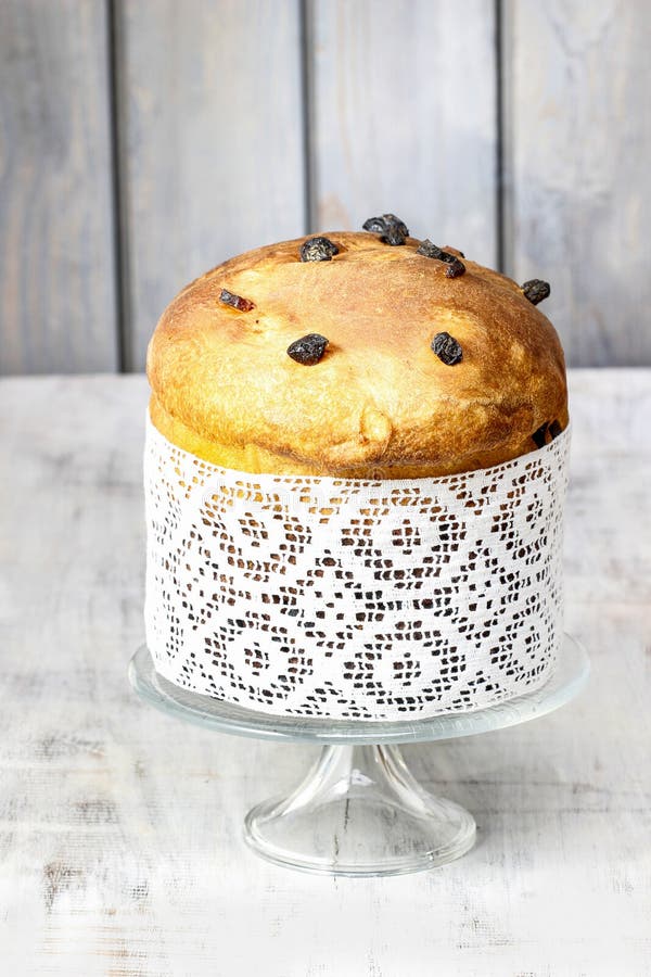 Panettone - Traditional Italian Christmas Cake Stock Photo - Image of ...