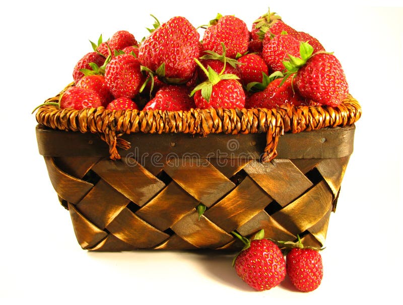 Panier de fraise image stock. Image du fraise, doux, frais - 5416861