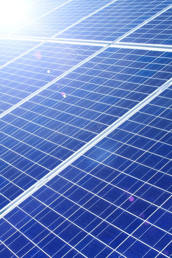 Panles solares foto de archivo. Imagen de potencia, solar - 34851144