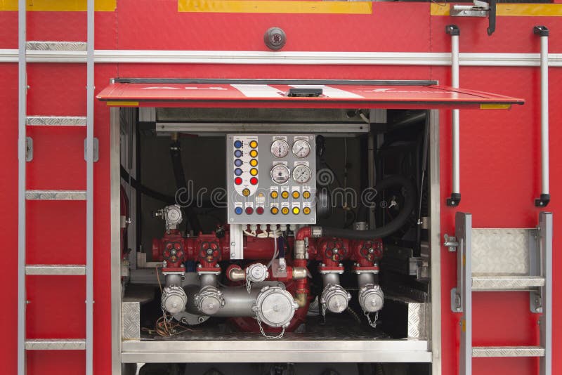 Panneau De Pompe De Camion De Pompiers Image stock - Image du ...