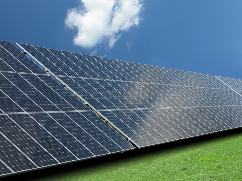 Panneau solaire image stock. Image du moderne, énergie - 10226025