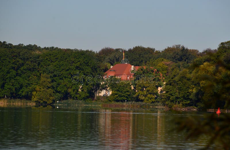 Panorama Auf See Tegeler Sehen Im Herbst in Der Nachbarschaft Von Tegel ... Panorama Auf See Tegeler Sehen Im Herbst in Der Nachbarschaft Von Tegel ...