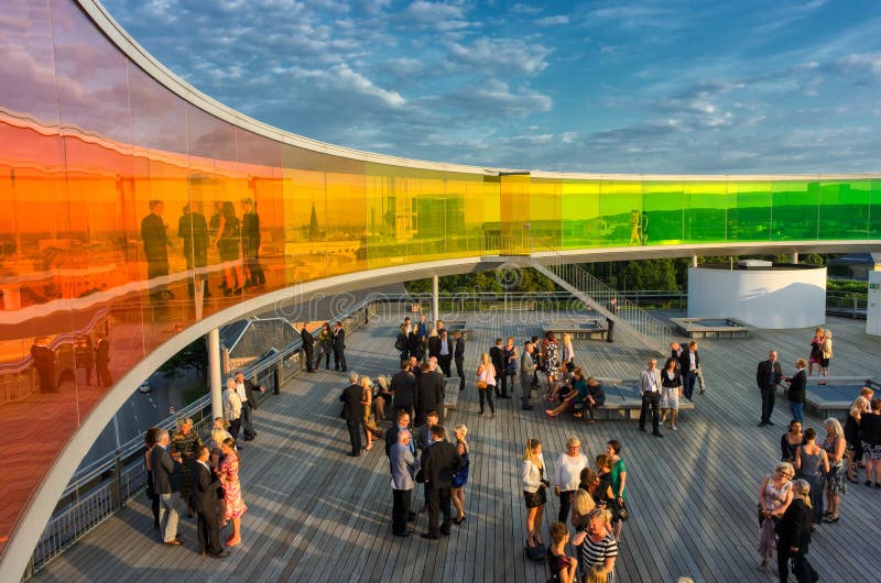 Panorama D'arc-en-ciel à Aarhus, Danemark Image éditorial - Image of ...