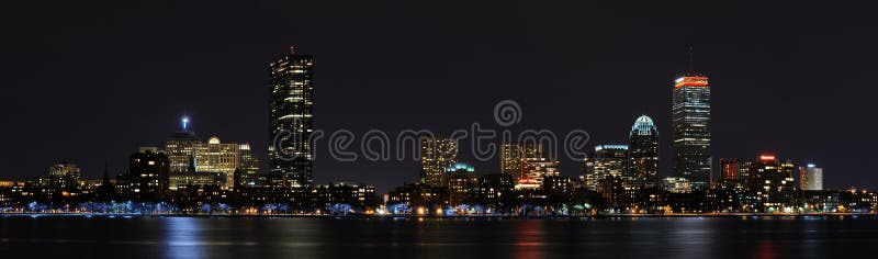 Panorama De Boston De La Noche Imagen de archivo - Imagen de ...