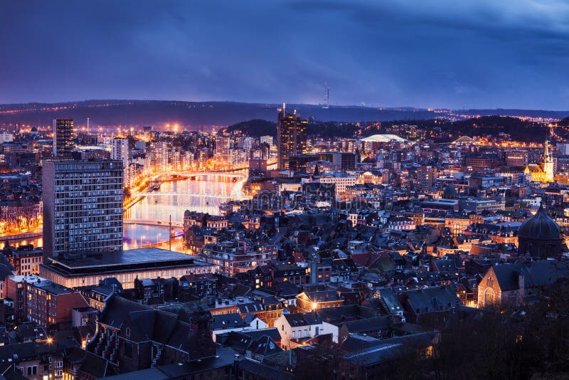 Panorama de Lieja imagen de archivo. Imagen de tarde - 67353049