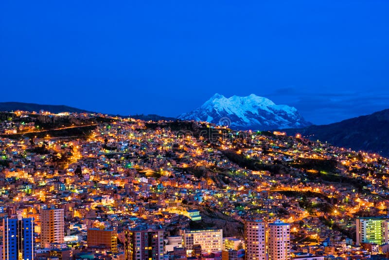 Panorama Della La Paz, Bolivia Di Notte Immagine Stock - Immagine di ...