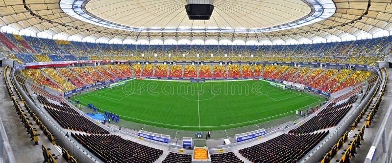 Volles Fußballstadion - Nationale Arena in Bucharest Redaktionelles ...