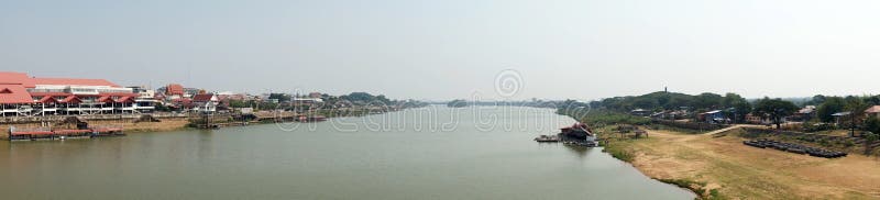 Panorama do rio da lua foto de stock editorial. Imagem de panorama ...