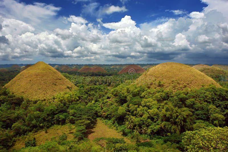 Panorama Dos Montes Do Chocolate De Bohol Imagem de Stock - Imagem de ...