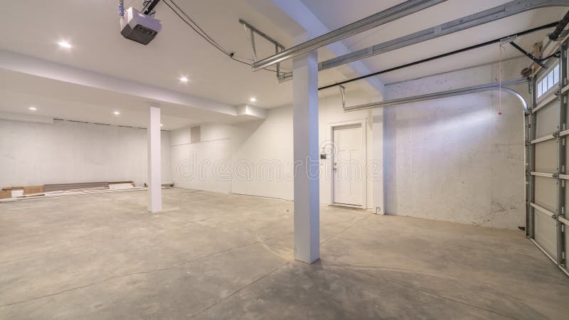 Panorama Empty Garage Interior with Automatic Motor Interior Stock ...