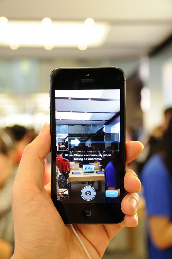 Panorama Feature in IPhone 5 Editorial Image - Image of camrera ...