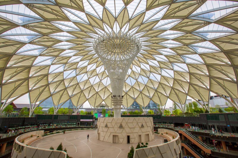 HopsOn Shopping Mall, Beijing Stock Image - Image of building, hops ...