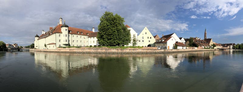 Isar river in Landshut stock image. Image of housing - 186302737
