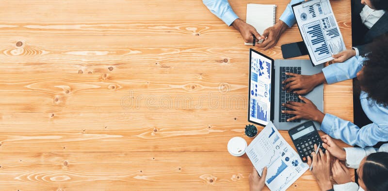 Panorama Top View Analyst Team Use BI Dashboard for Data Analysis ...