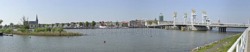Panorama Van De Stad Kampen, Nederland Stock Foto - Image of ...
