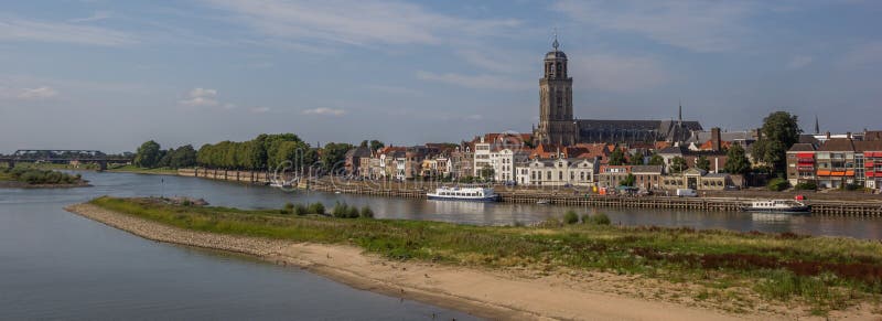 Panorama Van Het Historische Centrum Van Deventer Stock Afbeelding ...