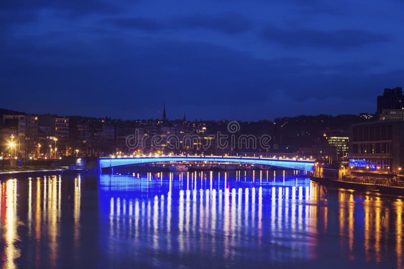 Panorama van Luik stock foto. Image of blauw, vuurtoren - 67438812