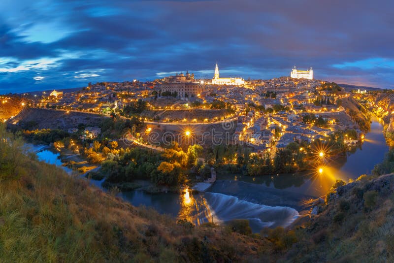 Panorama Van Toledo, Castilla La Mancha, Spanje Stock Foto - Image of ...