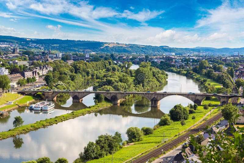 Panoramablick Von Trier Rheinland Pfalz Deutschland Stockbild - Bild ...