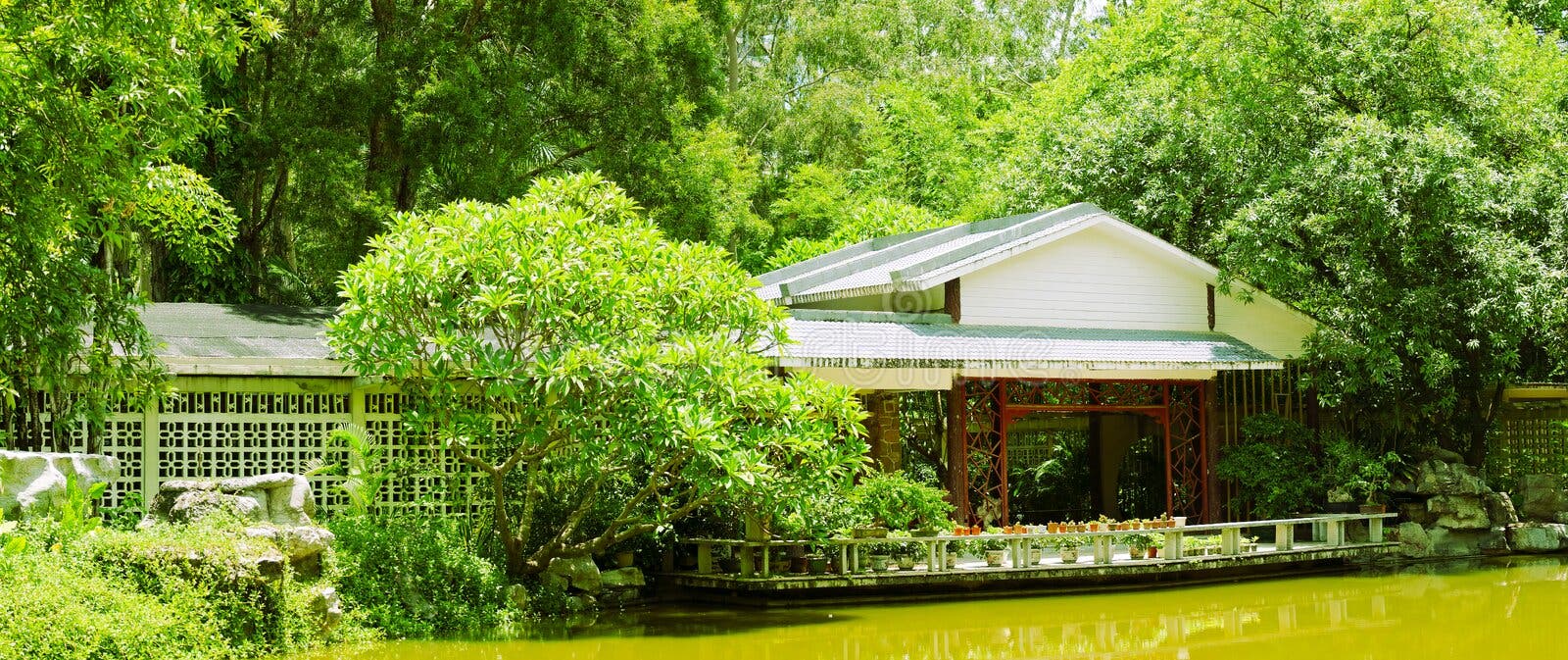 Blue Yurt in Fort Yargo State Park Stock Image - Image of sunny, blue ...