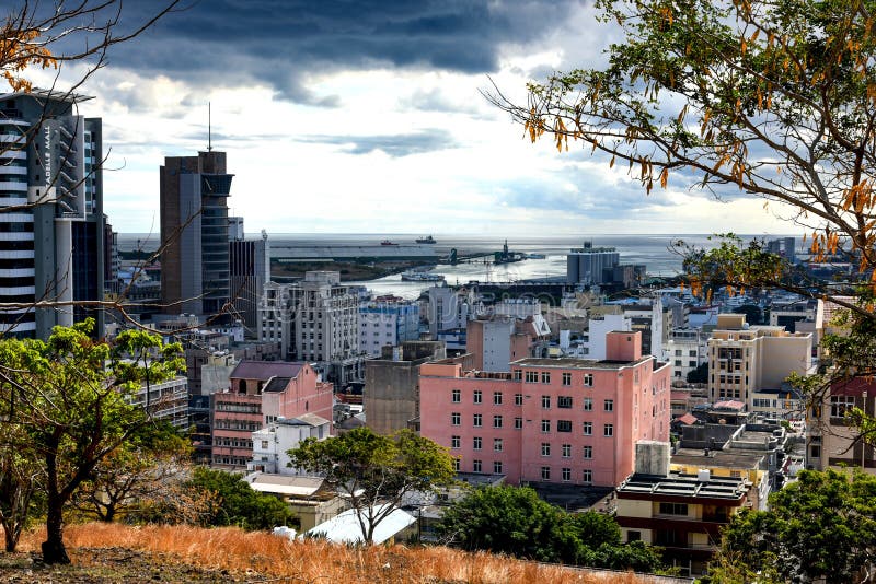 `Sky Landscape` by Louis Nevelson, Olympic Sculpture Park, Seattle ...