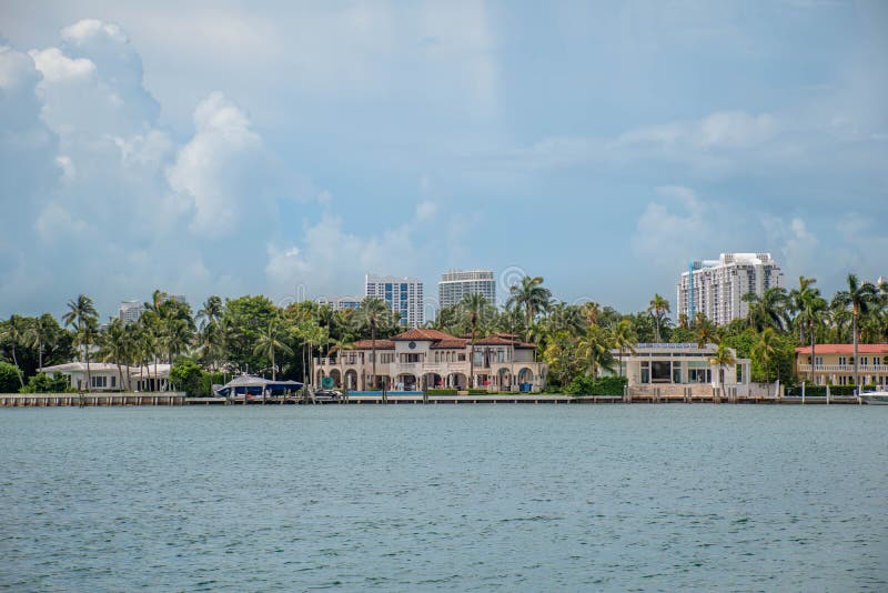 Panoramic View of Beautiful Island in Miami Beach Area 4. Editorial ...
